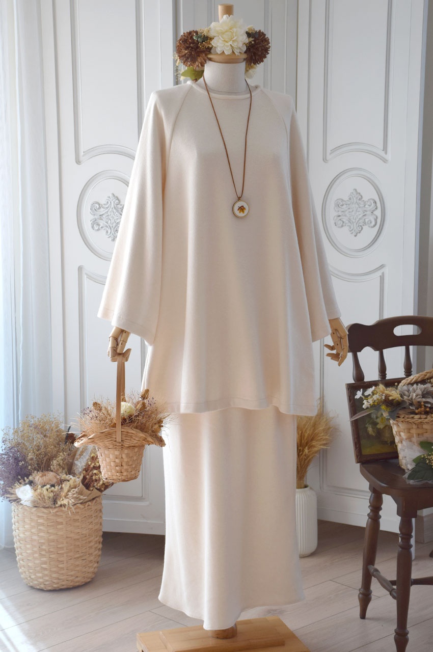 Triko Etek Tunik Takımı Ekru Rengi - Eminos Butik